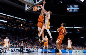 WATCH: Dalton Knecht Throws Down Dunk in Traffic During Summer League Action | Rocky Top Insider