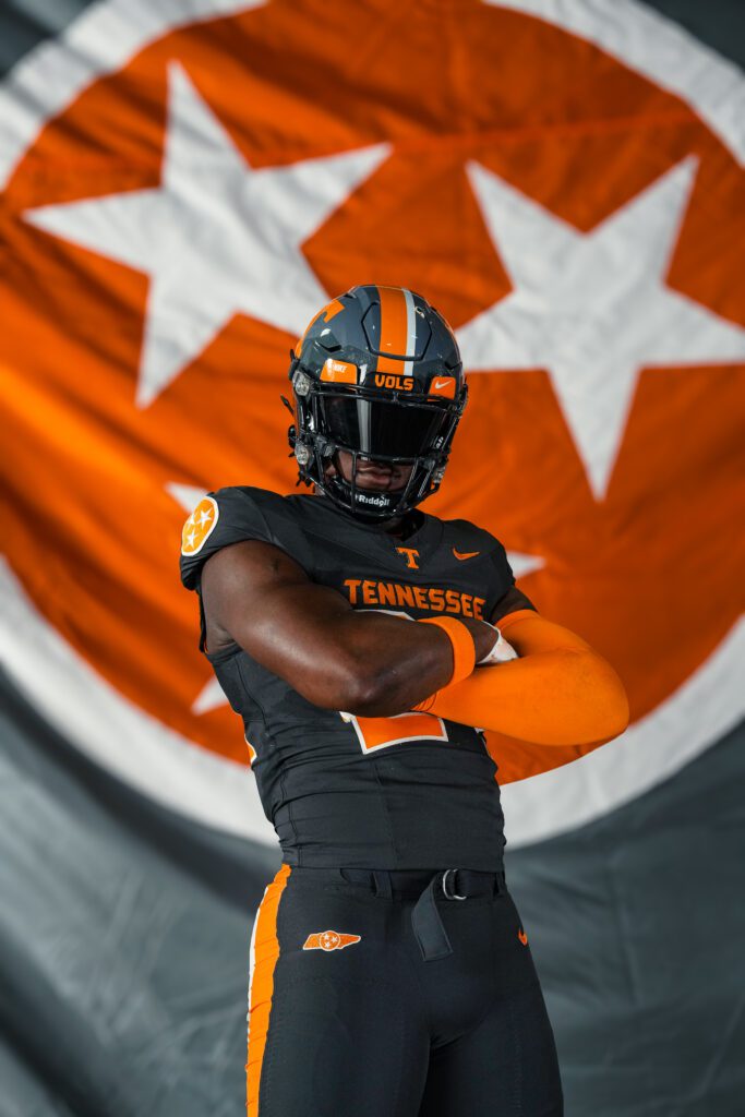 Tennessee Football Alternate Wins Uniform of the Year Award | Rocky Top ...