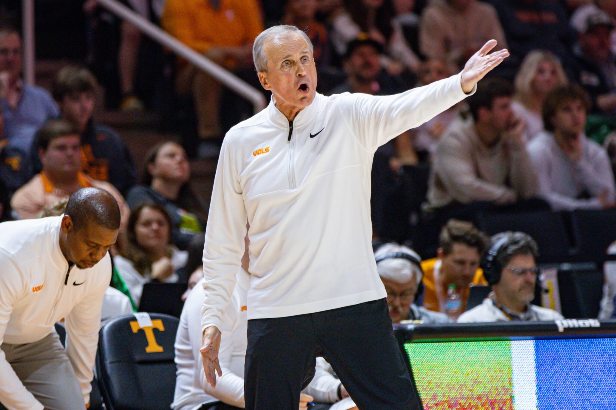 What Rick Barnes Said About Hiring Steve McClain As New Tennessee ...