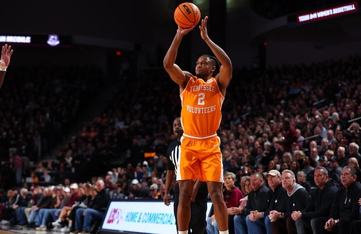 Chaz Lanier Becomes Third Player In Tennessee History To Make 100 Three ...