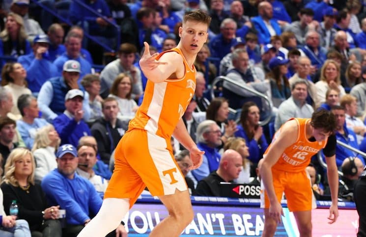ESPN Spotlights Trio of Tennessee Players With Regular Season Winding ...