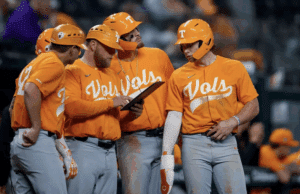 'The Glue': Why Former Tennessee Players Believe Josh Elander Is Best ...